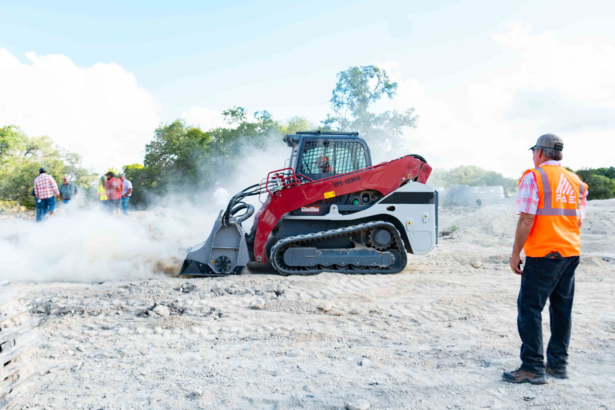 STC/SSL Stone crushers for skid steer loaders | FAE