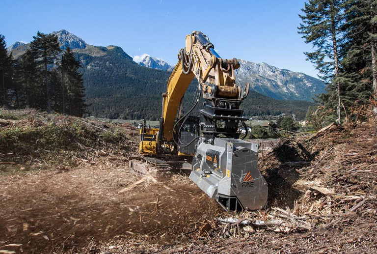 Hydraulic Driven Heads|Excavator mulcher, stump cutter. stone crusher ...
